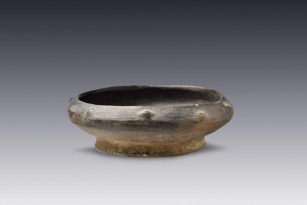 Vasija con decoración cerámica | El México antiguo. Salas de Arte ...