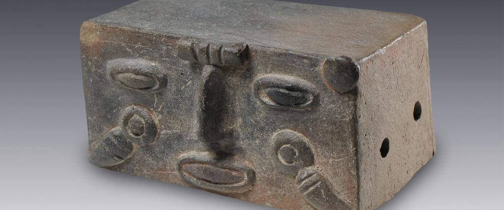 Caja con cara humana | El México antiguo. Salas de Arte Prehispánico ...