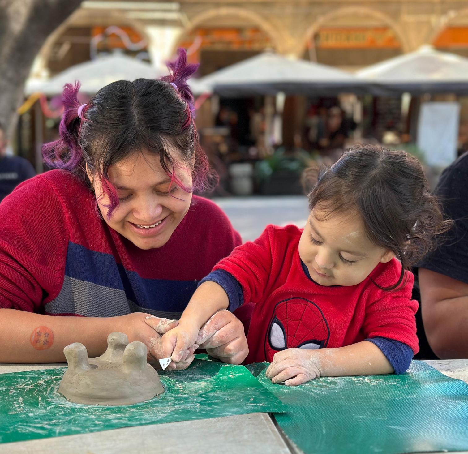 Taller de modelado en barro | Actividades | Museo Amparo, Puebla
